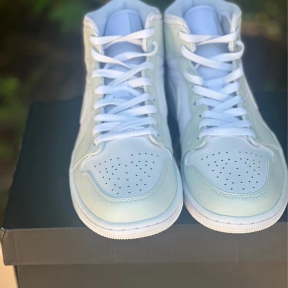 Shoes | White And Sage Jordan 1 Mid | Poshmark